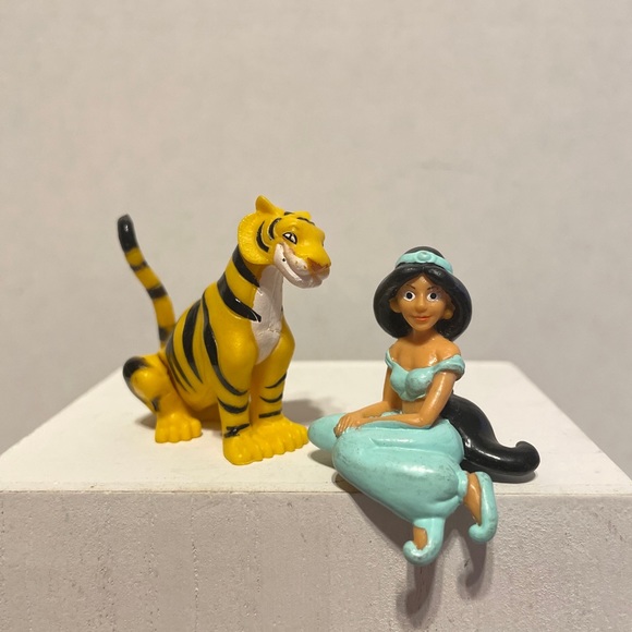 Disney | Toys | Vintage Princess Jasmine Figurine Disney Aladdin Toy ...